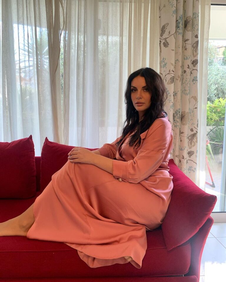 Top 37 Greek Female Models | Perfect & Beautiful